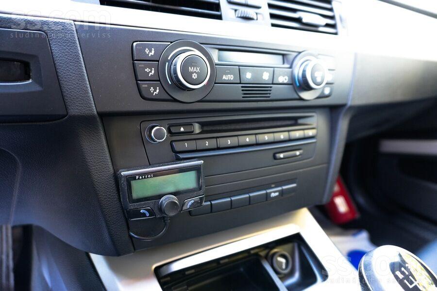 Melns BMW 320 2009 Rīga, ar dzinēja tilpumu 2.00 L un nobraukumu 323 tūkst. km par 4290 €, foto 15 vietnē AUTOMOTO.COM.LV