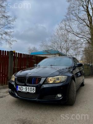 Melns BMW 320 2009 Rīga, ar dzinēja tilpumu 2.00 L un nobraukumu 448 tūkst. km par 3550 €, foto 3 vietnē AUTOMOTO.COM.LV