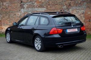 Melns BMW 320 2010 Kėdainiai, ar dzinēja tilpumu 2.00 L un nobraukumu 238 tūkst. km par 4999 €, foto 3 vietnē AUTOMOTO.COM.LV