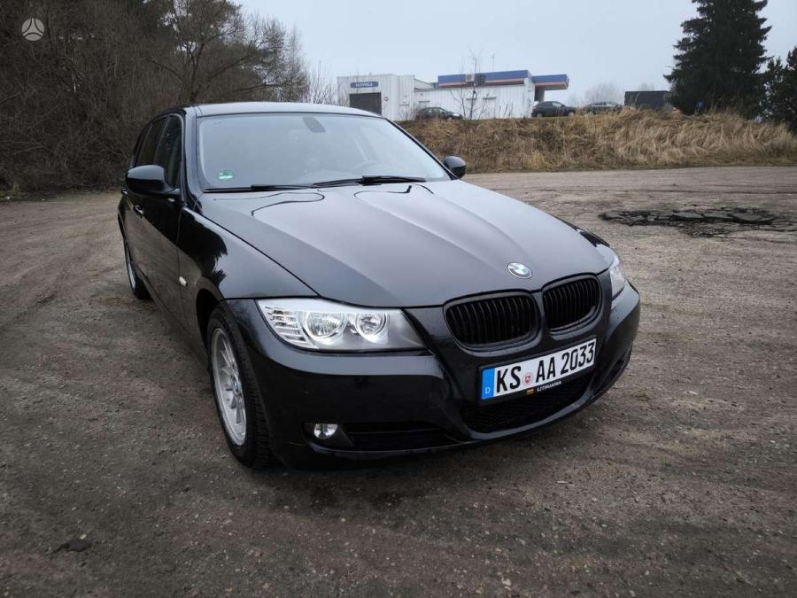 Melns BMW 320 2010 Utena, ar dzinēja tilpumu 2.00 L un nobraukumu 281 tūkst. km par 4900 €, foto 11 vietnē AUTOMOTO.COM.LV