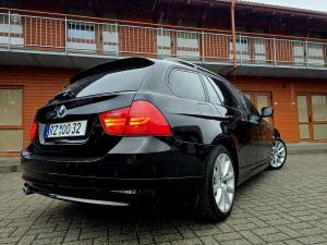 Black BMW 320 2010 in Marijampole, with an engine capacity of 2.00 L and mileage of 318 thousand km for 4200 €, photo 6 on AUTOMOTO.COM.LV