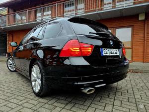 Black BMW 320 2010 in Marijampole, with an engine capacity of 2.00 L and mileage of 318 thousand km for 4200 €, photo 8 on AUTOMOTO.COM.LV