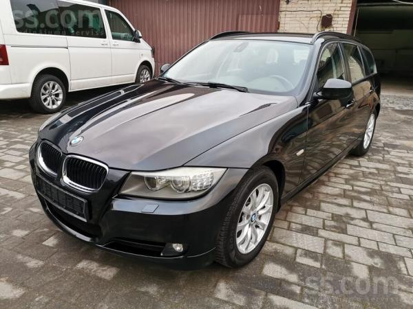 Melns BMW 320 2010 Rīga, ar dzinēja tilpumu 2.00 L un nobraukumu 293 tūkst. km par 5550 €, foto 2 vietnē AUTOMOTO.COM.LV