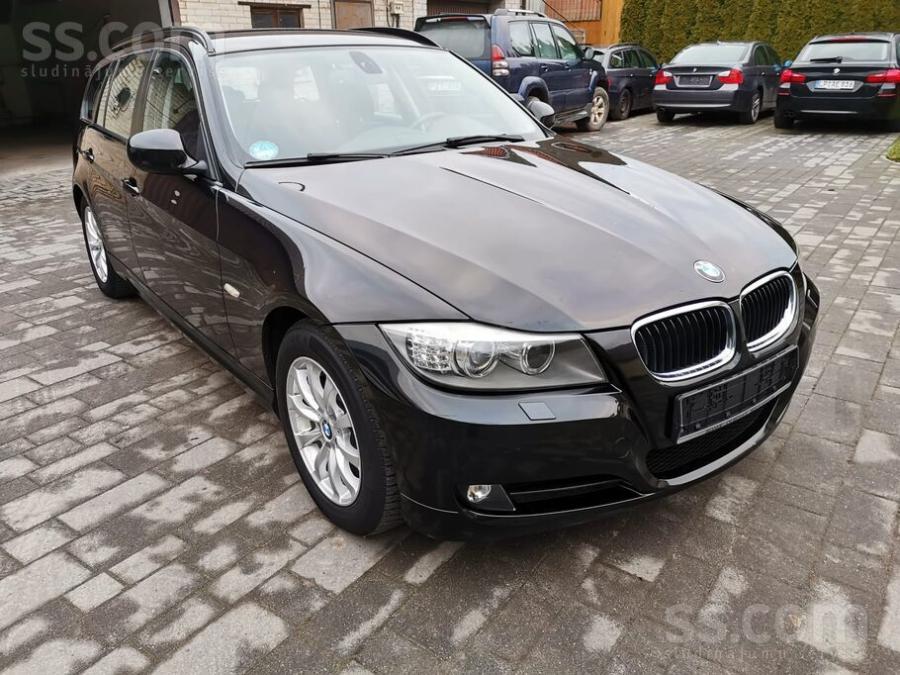 Melns BMW 320 2010 Rīga, ar dzinēja tilpumu 2.00 L un nobraukumu 293 tūkst. km par 5550 €, foto 3 vietnē AUTOMOTO.COM.LV