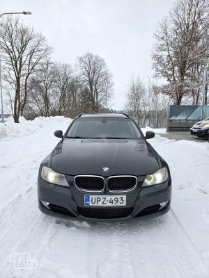 Melns BMW 320 2010 Plungė, ar dzinēja tilpumu 2.00 L un nobraukumu 351 tūkst. km par 5450 €, foto 10 vietnē AUTOMOTO.COM.LV