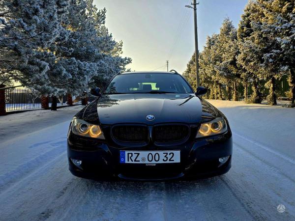 Black BMW 320 2010 in Marijampole, with an engine capacity of 2.00 L and mileage of 318 thousand km for 4100 €, photo 7 on AUTOMOTO.COM.LV