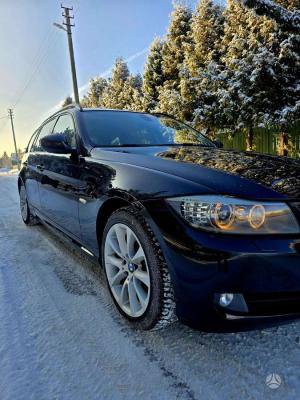 Black BMW 320 2010 in Marijampole, with an engine capacity of 2.00 L and mileage of 318 thousand km for 4100 €, photo 9 on AUTOMOTO.COM.LV