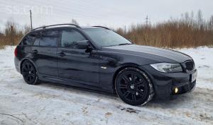 Black BMW 320 2010 in Jelgava, with an engine capacity of 2.00 L and mileage of 267 thousand km for 6300 €, photo 9 on AUTOMOTO.COM.LV