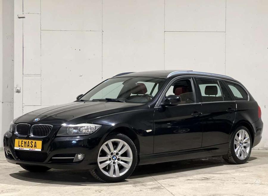 Black BMW 320 2010 in Klaipeda, with an engine capacity of 2.00 L and mileage of 392 thousand km for 4999 €, photo 1 on AUTOMOTO.COM.LV
