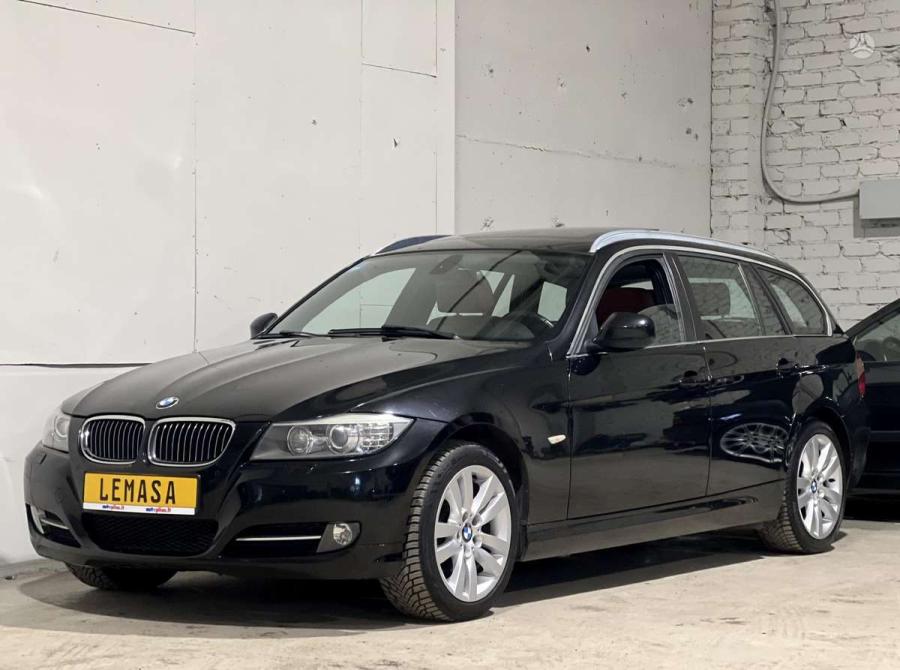 Black BMW 320 2010 in Klaipeda, with an engine capacity of 2.00 L and mileage of 392 thousand km for 4999 €, photo 19 on AUTOMOTO.COM.LV