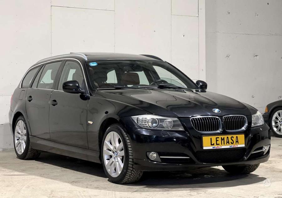 Black BMW 320 2010 in Klaipeda, with an engine capacity of 2.00 L and mileage of 392 thousand km for 4999 €, photo 22 on AUTOMOTO.COM.LV