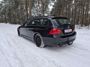 Black BMW 320 2010 in Kaunas, with an engine capacity of 2.00 L and mileage of 270 thousand km for 3950 €, photo 2 on AUTOMOTO.COM.LV