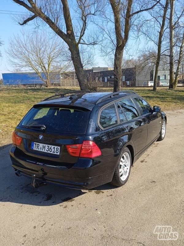Melns BMW 320 2010 Marijampole, ar dzinēja tilpumu 2.00 L un nobraukumu 252 tūkst. km par 4700 €, foto 6 vietnē AUTOMOTO.COM.LV