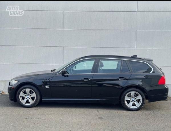 Black BMW 320 2010 in Plunge, with an engine capacity of 2.00 L and mileage of 334 thousand km for 4400 €, photo 5 on AUTOMOTO.COM.LV