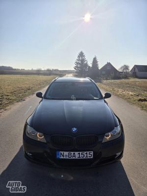 Melns BMW 320 2010 Plungė, ar dzinēja tilpumu 2.00 L un nobraukumu 334 tūkst. km par 4400 €, foto 10 vietnē AUTOMOTO.COM.LV