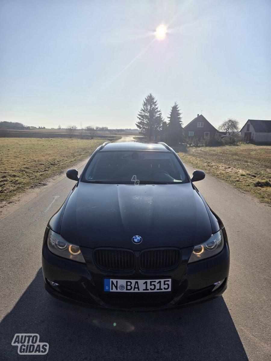 Melns BMW 320 2010 Plungė, ar dzinēja tilpumu 2.00 L un nobraukumu 334 tūkst. km par 4400 €, foto 10 vietnē AUTOMOTO.COM.LV