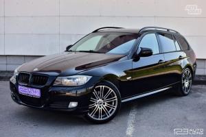 Melns BMW 320 2010 Kretinga, ar dzinēja tilpumu 2.00 L un nobraukumu 350 tūkst. km par 6500 €, foto  vietnē AUTOMOTO.COM.LV