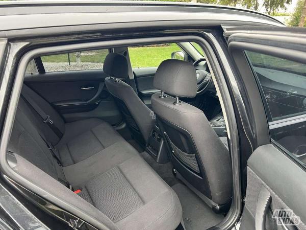 Black BMW 320 2010 in Kedainiai, with an engine capacity of 2.00 L and mileage of 259 thousand km for 4799 €, photo 9 on AUTOMOTO.COM.LV