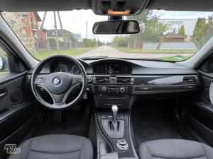 Black BMW 320 2010 in Kedainiai, with an engine capacity of 2.00 L and mileage of 259 thousand km for 4750 €, photo 13 on AUTOMOTO.COM.LV