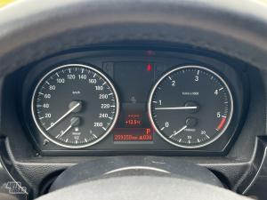 Black BMW 320 2010 in Kedainiai, with an engine capacity of 2.00 L and mileage of 259 thousand km for 4750 €, photo 21 on AUTOMOTO.COM.LV