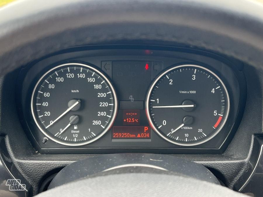 Black BMW 320 2010 in Kedainiai, with an engine capacity of 2.00 L and mileage of 259 thousand km for 4750 €, photo 21 on AUTOMOTO.COM.LV