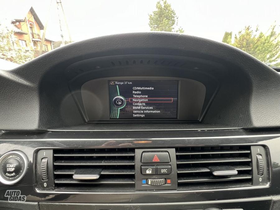 Black BMW 320 2010 in Kedainiai, with an engine capacity of 2.00 L and mileage of 259 thousand km for 4750 €, photo 29 on AUTOMOTO.COM.LV