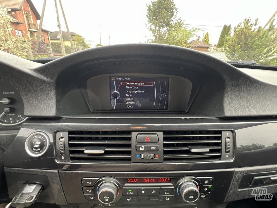 Black BMW 320 2010 in Kedainiai, with an engine capacity of 2.00 L and mileage of 259 thousand km for 4750 €, photo 32 on AUTOMOTO.COM.LV