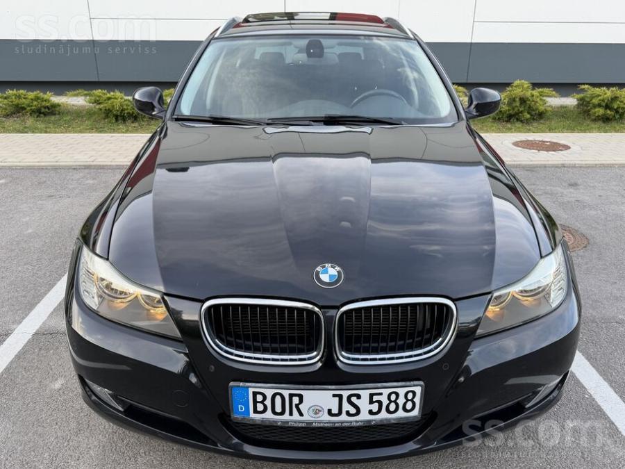 Melns BMW 320 2010 Rīga, ar dzinēja tilpumu 2.00 L un nobraukumu 258 tūkst. km par 5650 €, foto 3 vietnē AUTOMOTO.COM.LV