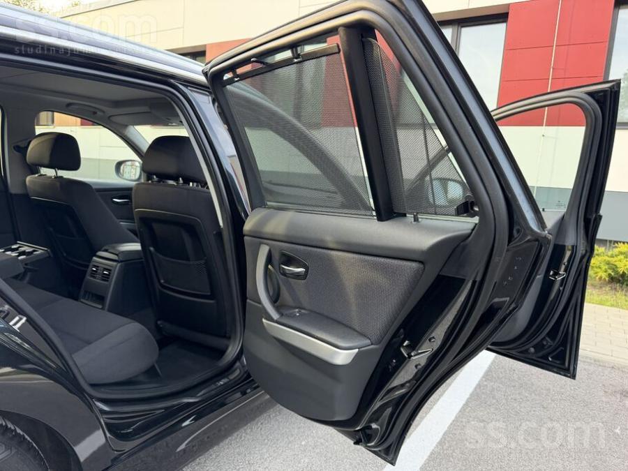 Melns BMW 320 2010 Rīga, ar dzinēja tilpumu 2.00 L un nobraukumu 258 tūkst. km par 5650 €, foto 12 vietnē AUTOMOTO.COM.LV