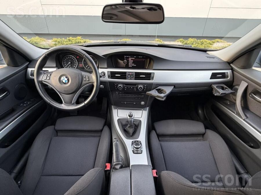 Melns BMW 320 2010 Rīga, ar dzinēja tilpumu 2.00 L un nobraukumu 258 tūkst. km par 5650 €, foto 20 vietnē AUTOMOTO.COM.LV