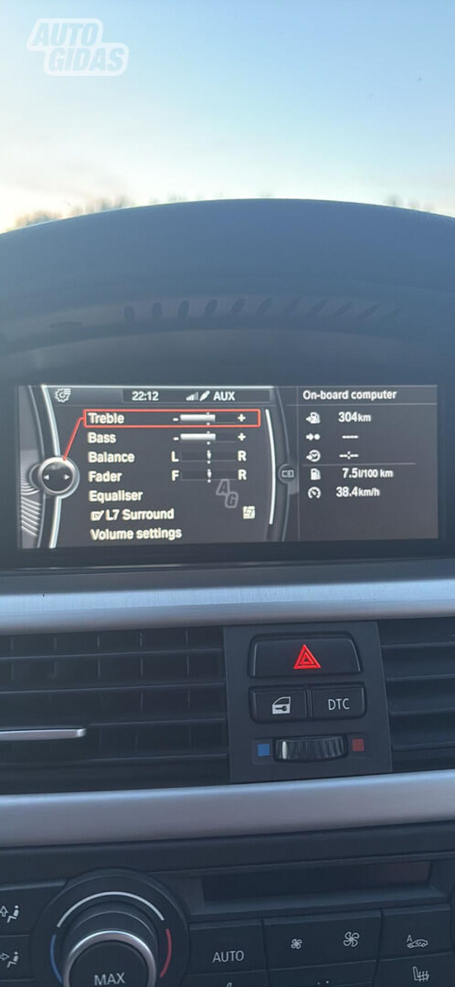 Melns BMW 320 2010 Jurbarkas, ar dzinēja tilpumu 2.00 L un nobraukumu 318 tūkst. km par 5100 €, foto 12 vietnē AUTOMOTO.COM.LV