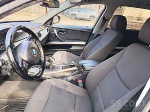 Melns BMW 320 2010 Rēzekne, ar dzinēja tilpumu 2.00 L un nobraukumu 368 tūkst. km par 3250 €, foto 8 vietnē AUTOMOTO.COM.LV