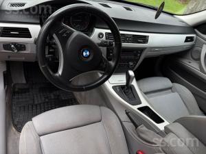 Black BMW 320 2010 in Riga, with an engine capacity of 2.00 L and mileage of 252 thousand km for 4599 €, photo 8 on AUTOMOTO.COM.LV