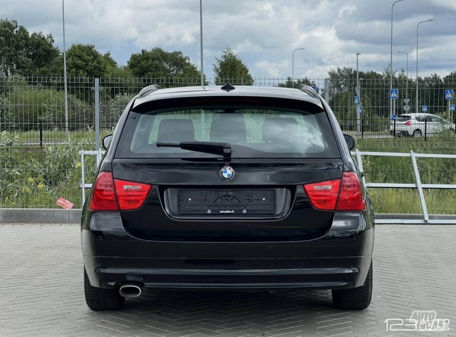 Melns BMW 320 2010 Tauragė, ar dzinēja tilpumu 2.00 L un nobraukumu 353 tūkst. km par 4200 €, foto 7 vietnē AUTOMOTO.COM.LV