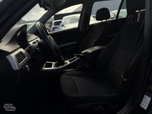 Черный БМВ 320 2010 в Авиженяй, объемом двигателя 2.00 л и пробегом 383 тыс. км за 4200 €, фото 9 на AUTOMOTO.COM.LV