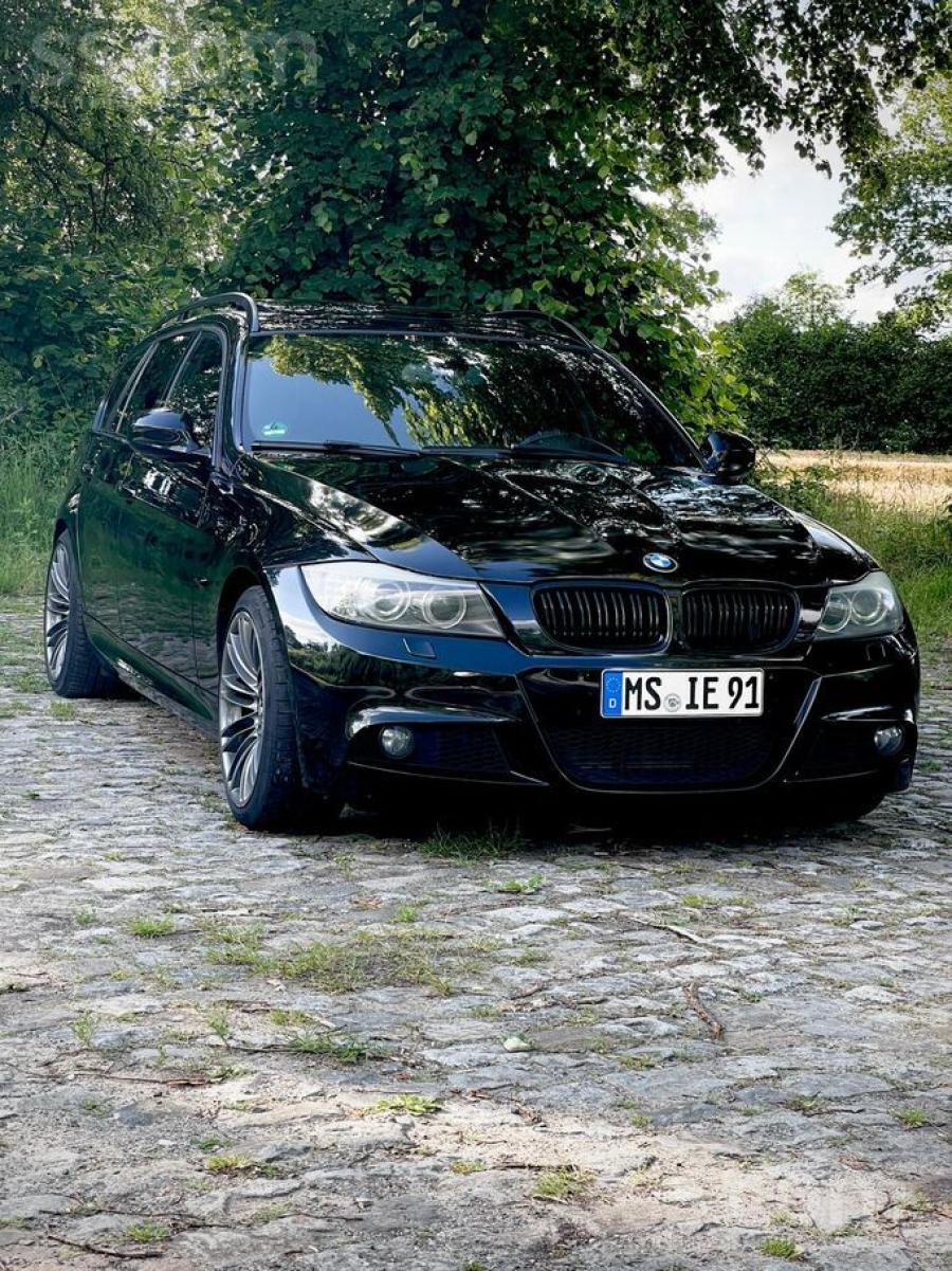 Black BMW 320 2010 in Riga, with an engine capacity of 2.00 L and mileage of 300 thousand km for 5350 €, photo 1 on AUTOMOTO.COM.LV