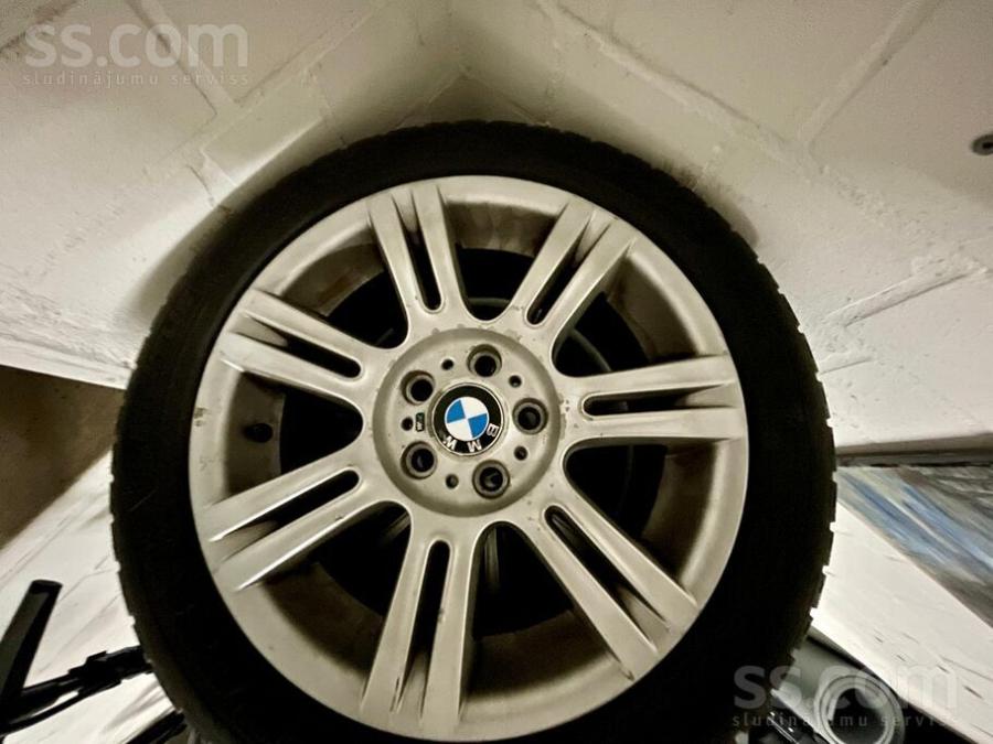Black BMW 320 2010 in Riga, with an engine capacity of 2.00 L and mileage of 300 thousand km for 5350 €, photo 10 on AUTOMOTO.COM.LV