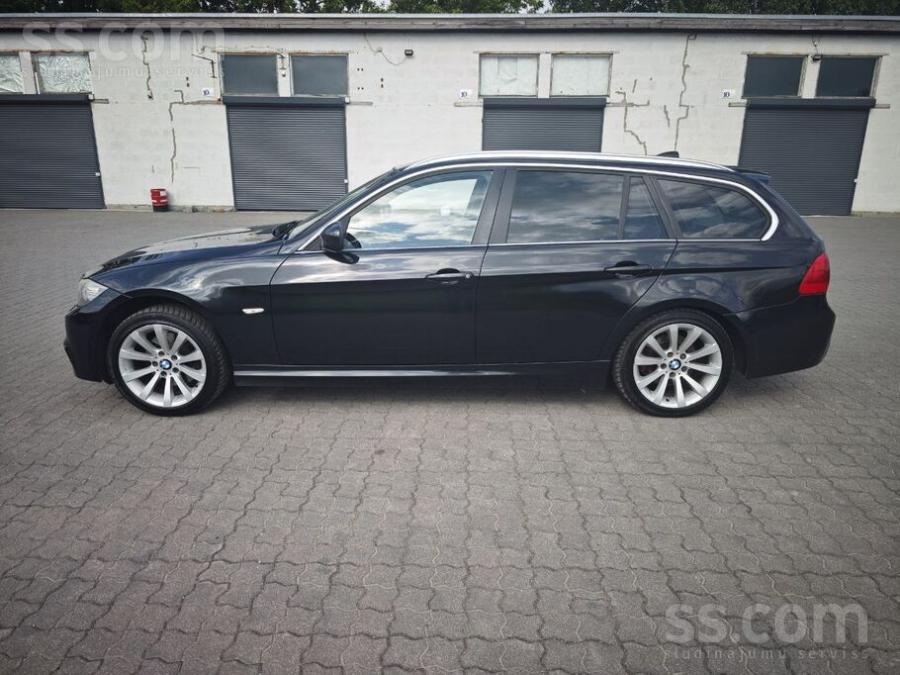 Melns BMW 320 2010 Rīga, ar dzinēja tilpumu 2.00 L un nobraukumu 325 tūkst. km par 4500 €, foto 5 vietnē AUTOMOTO.COM.LV