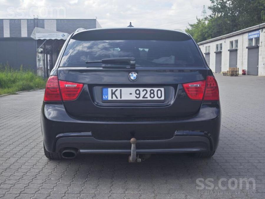 Melns BMW 320 2010 Rīga, ar dzinēja tilpumu 2.00 L un nobraukumu 325 tūkst. km par 4500 €, foto 7 vietnē AUTOMOTO.COM.LV