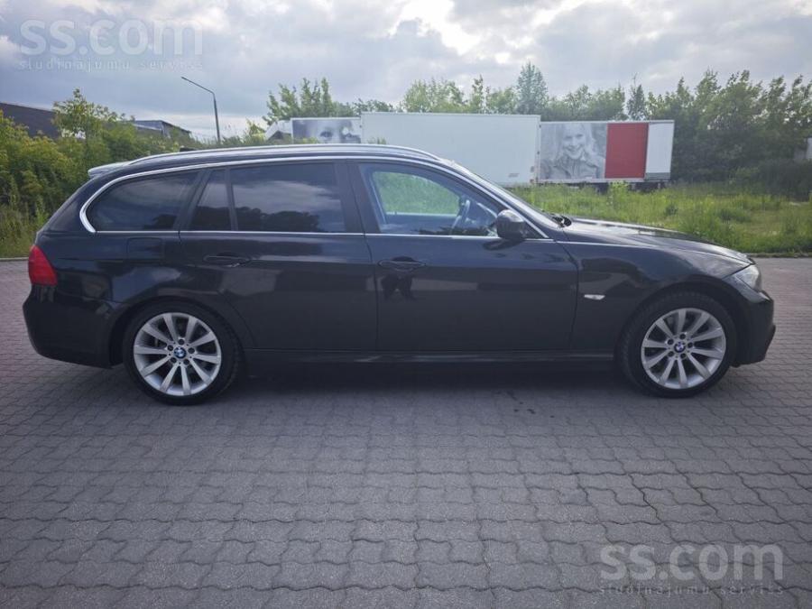 Melns BMW 320 2010 Rīga, ar dzinēja tilpumu 2.00 L un nobraukumu 325 tūkst. km par 4500 €, foto 9 vietnē AUTOMOTO.COM.LV