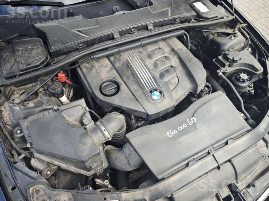 Melns BMW 320 2010 Rīga, ar dzinēja tilpumu 2.00 L un nobraukumu 325 tūkst. km par 4500 €, foto 13 vietnē AUTOMOTO.COM.LV