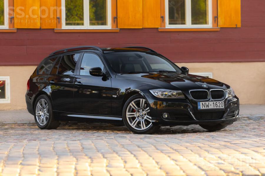 Melns BMW 320 2010 Jelgava, ar dzinēja tilpumu 2.00 L un nobraukumu 316 tūkst. km par 4400 €, foto 3 vietnē AUTOMOTO.COM.LV