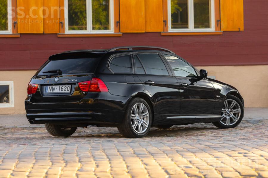 Melns BMW 320 2010 Jelgava, ar dzinēja tilpumu 2.00 L un nobraukumu 316 tūkst. km par 4400 €, foto 6 vietnē AUTOMOTO.COM.LV