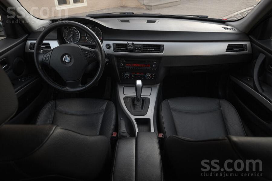 Melns BMW 320 2010 Jelgava, ar dzinēja tilpumu 2.00 L un nobraukumu 316 tūkst. km par 4400 €, foto 9 vietnē AUTOMOTO.COM.LV