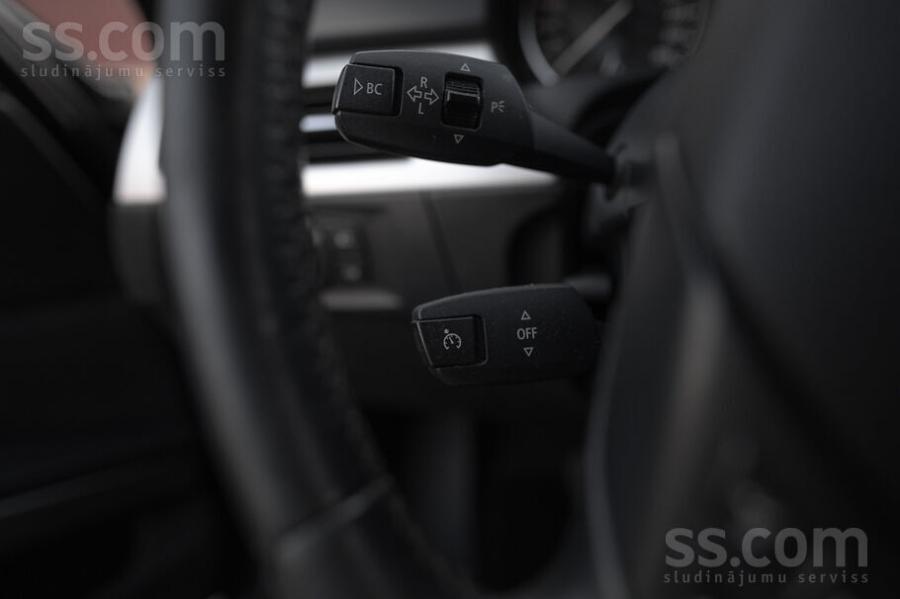 Melns BMW 320 2010 Jelgava, ar dzinēja tilpumu 2.00 L un nobraukumu 316 tūkst. km par 4400 €, foto 13 vietnē AUTOMOTO.COM.LV
