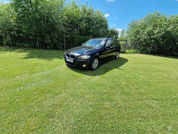 Melns BMW 320 2010 Panevēža, ar dzinēja tilpumu 2.00 L un nobraukumu 320 tūkst. km par 3150 €, foto 1 vietnē AUTOMOTO.COM.LV