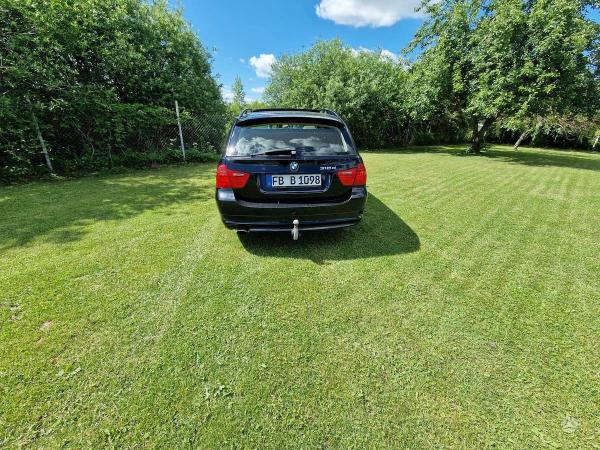 Black BMW 320 2010 in Panevezys, with an engine capacity of 2.00 L and mileage of 320 thousand km for 3150 €, photo 6 on AUTOMOTO.COM.LV