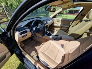 Melns BMW 320 2010 Panevēža, ar dzinēja tilpumu 2.00 L un nobraukumu 320 tūkst. km par 3150 €, foto 11 vietnē AUTOMOTO.COM.LV