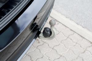 Melns BMW 320 2010 Rīga, ar dzinēja tilpumu 2.00 L un nobraukumu 180 tūkst. km par 5650 €, foto 34 vietnē AUTOMOTO.COM.LV