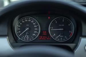 Черный БМВ 320 2010 в Лиепая, объемом двигателя 2.00 л и пробегом 286 тыс. км за 6700 €, фото 15 на AUTOMOTO.COM.LV